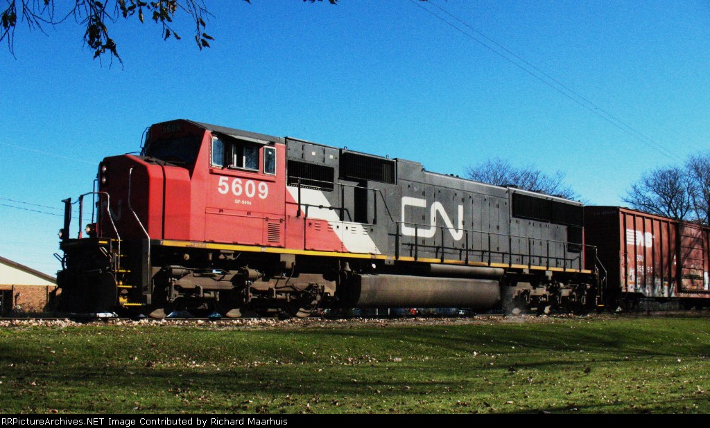 CN 5609
